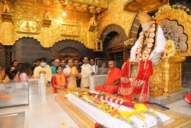 Best Shirdi Package Tour Operator Online Booking by Flight- Shirdi Trip ...
